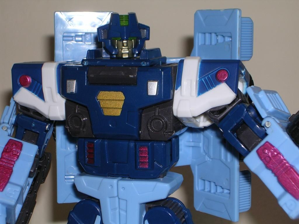 Transformers Cybertron: Mudflap by Hasbro | FigureFan Zero