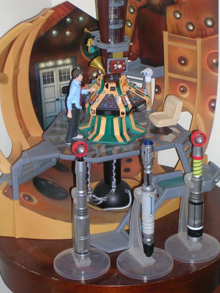 Doctor Who: Character Options Moving To 3 3/4-Inch Scale! | FigureFan Zero