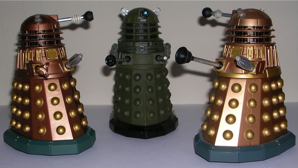 Doctor Who: Dalek Ironside by Character Options | FigureFan Zero